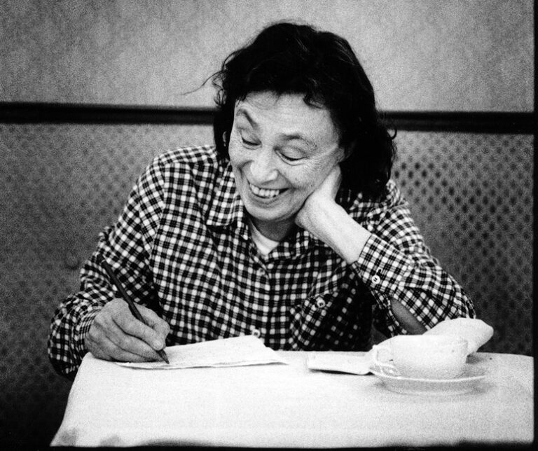 Ilse Aichinger: Behutsam kämpfen - Universität Salzburg