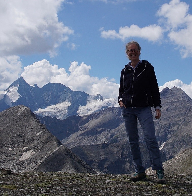 Porträtreihe des Fachbereichs Umwelt & Biodiversität: Mag. Dr. Ulrike ...