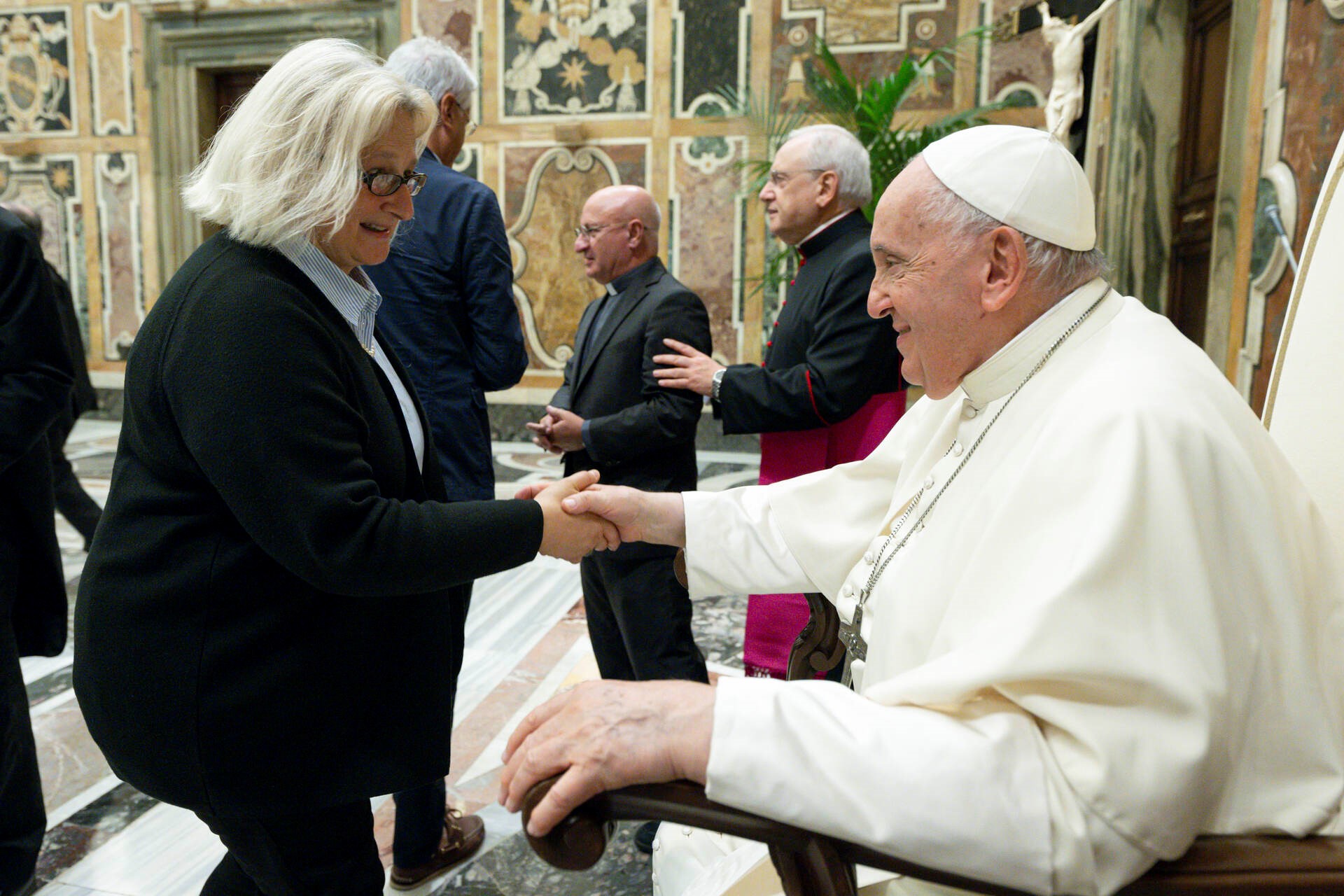 Univ.-Prof. Dr. Kristin De Troyer im Vatikan - Universität Salzburg